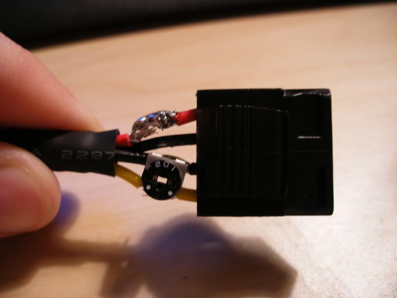 Fan control on the molex plug mod | Overclock.net