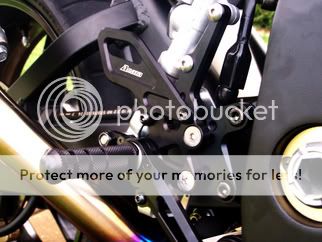 Updated pics w/ Arata rear sets | Suzuki GSX-R Motorcycle Forums Gixxer.com